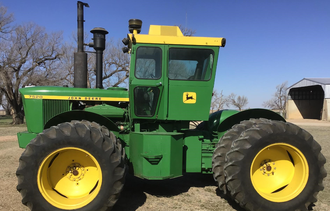 SOLD - 1742 John Deere 7520 Tractors with 4,953 Hrs | Tractor Zoom