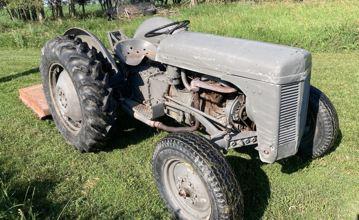 1952 Ferguson TO-20 Tractors Less than 40 HP for Sale | Tractor Zoom