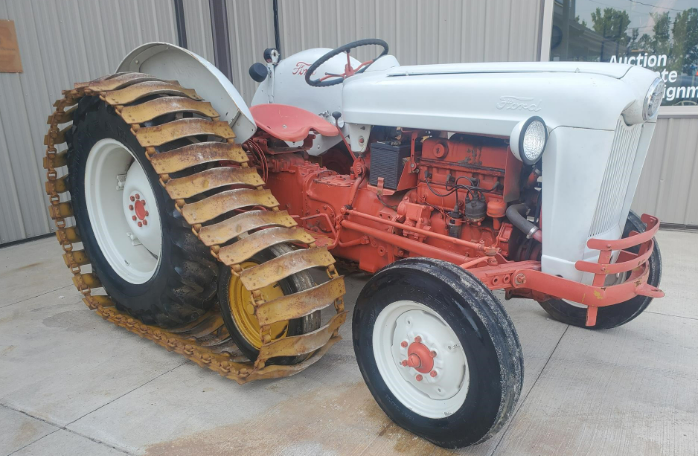 SOLD - 1955 Ford 850 Tractors 40 to 99 HP | Tractor Zoom