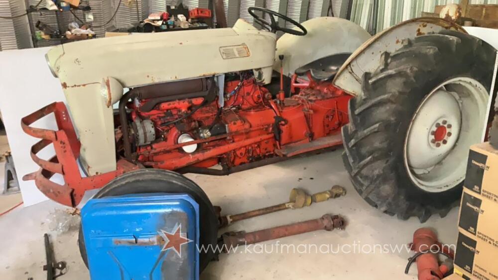 SOLD - 1958 Ford 800 Tractors with 44 HP | Tractor Zoom