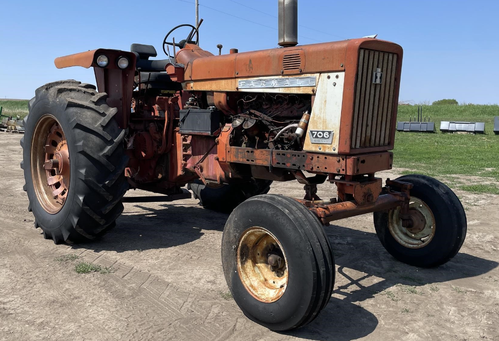 1966 International Harvester 706 Tractors 40 to 99 HP for Sale ...