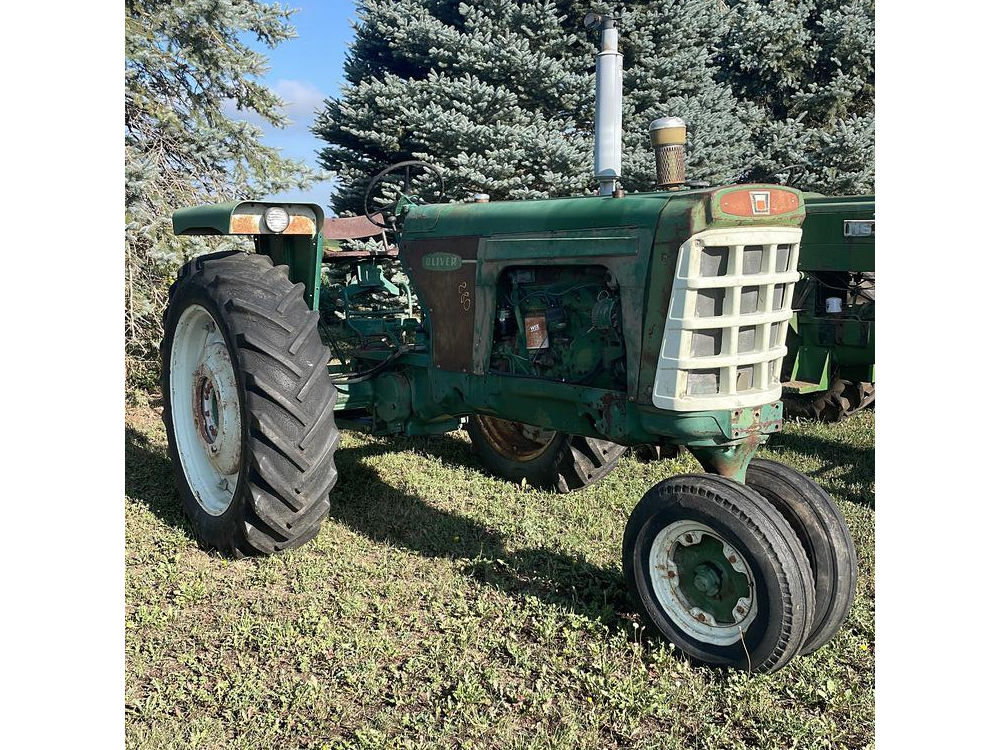 SOLD - 1966 Oliver 770 Tractors 40 to 99 HP | Tractor Zoom