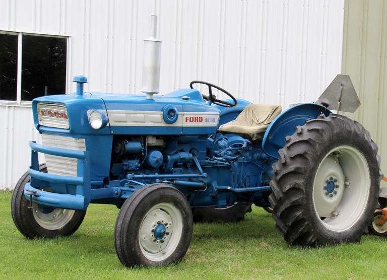 SOLD - 1967 Ford 3000 Tractors 40 to 99 HP | Tractor Zoom