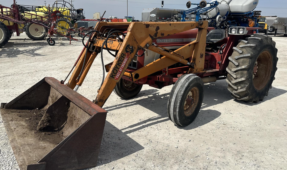 1975 International Harvester 574 Tractors 40 to 99 HP for Sale ...