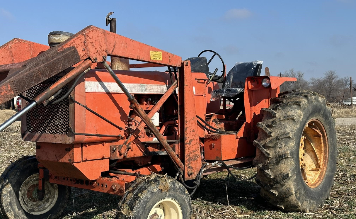 SOLD - 1980 Allis Chalmers 185 Tractors with 83 HP | Tractor Zoom