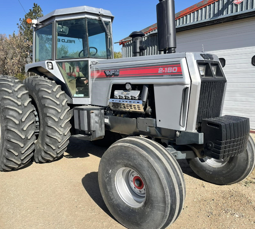 SOLD - 1982 White 2-180 Tractors 175 to 299 HP | Tractor Zoom