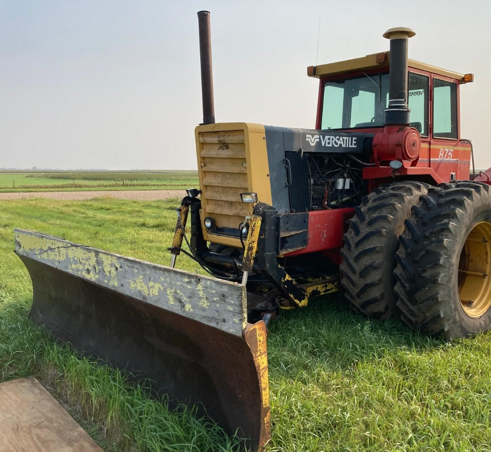 1983 Versatile 875 Tractors 175 to 299 HP for Sale | Tractor Zoom