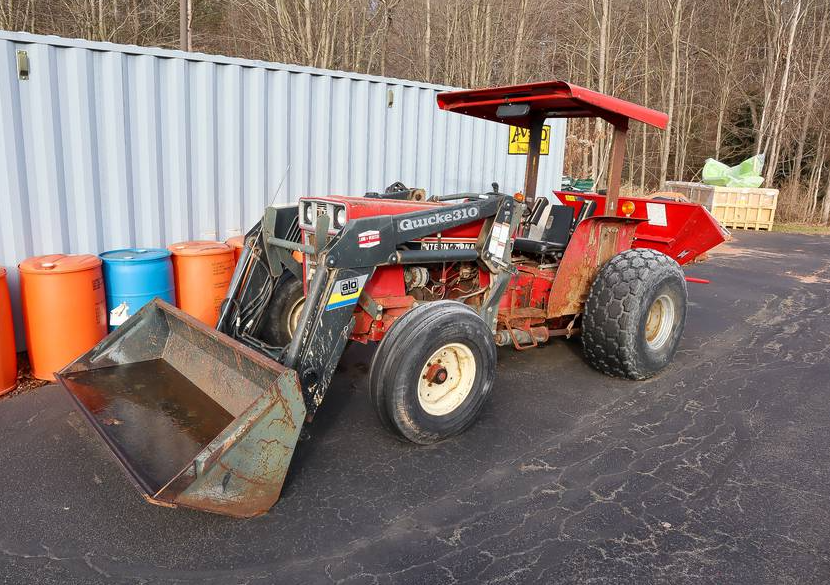1984 International Harvester 584 Tractors 40 to 99 HP for Sale ...