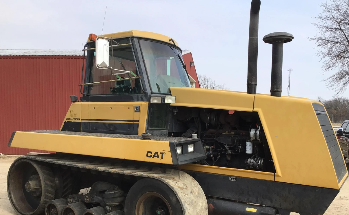 SOLD - 1989 Challenger 65 Tractors 175 to 299 HP | Tractor Zoom