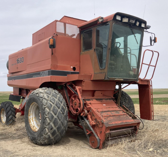 1990 Case IH 1680 Combines Class 5 for Sale | Tractor Zoom