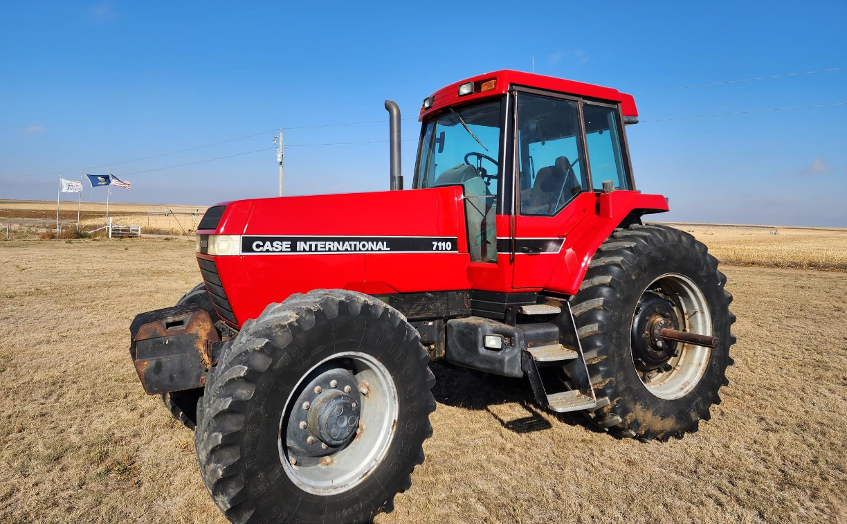SOLD - 1990 Case IH 7110 Tractors 100 to 174 HP | Tractor Zoom