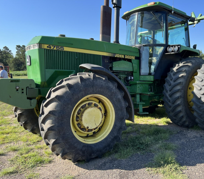 SOLD - 1990 John Deere 4755 Tractors 175 to 299 HP | Tractor Zoom