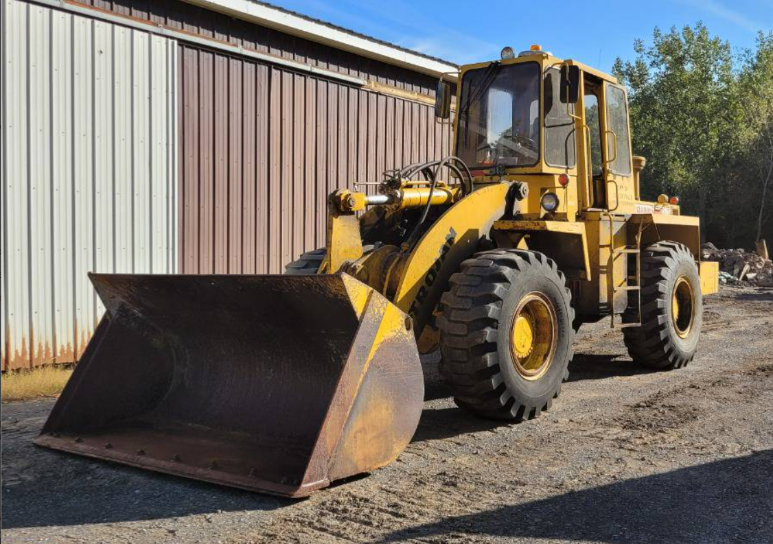 SOLD - 1990 Trojan 2000Z Construction with 5,330 Hrs | Tractor Zoom