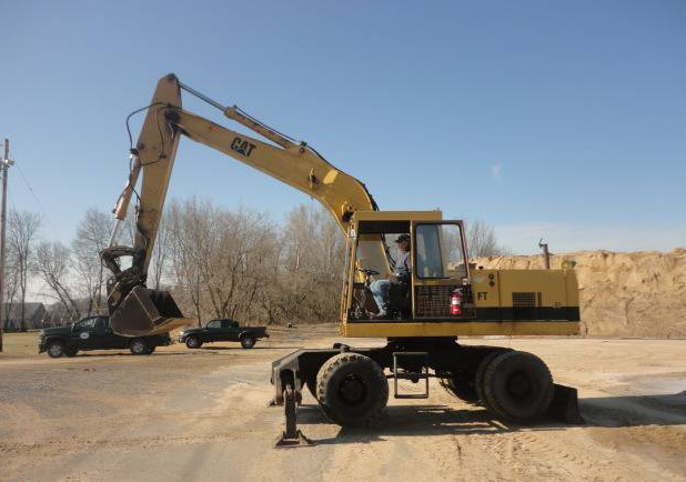 SOLD - 1994 Caterpillar 214BFT Construction with --- Hrs | Tractor Zoom