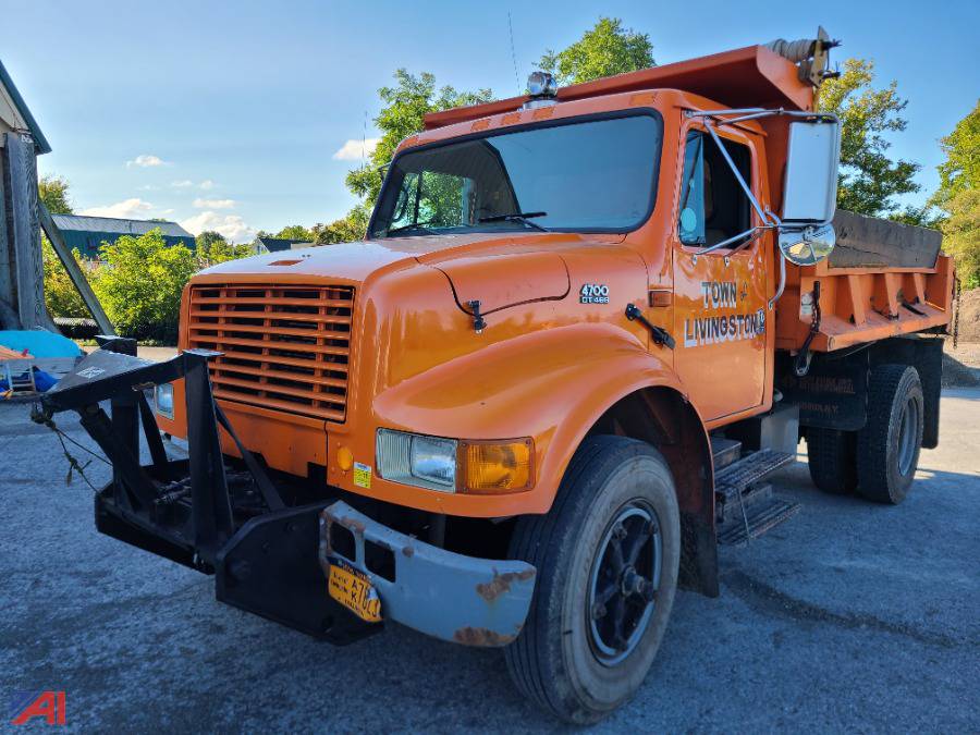 SOLD - 1994 International 4700 Other Equipment Trucks | Tractor Zoom