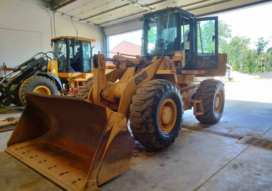 SOLD - 1997 Case 621B Construction Wheel Loaders | Tractor Zoom