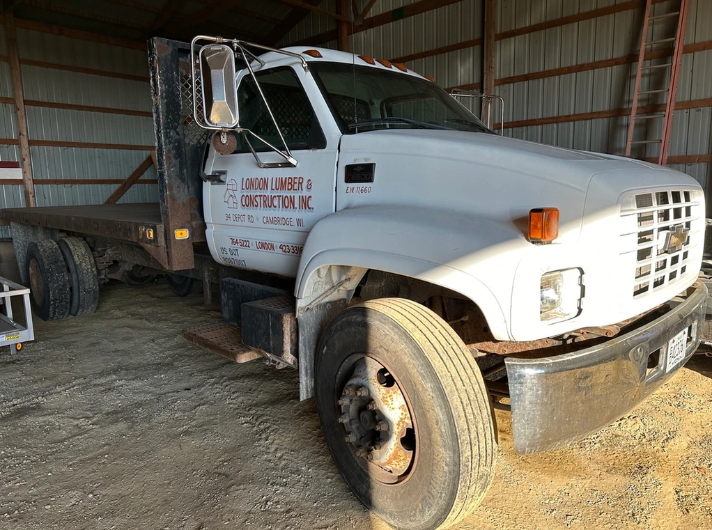 SOLD - 1999 Chevrolet C6500 Other Equipment Trucks | Tractor Zoom