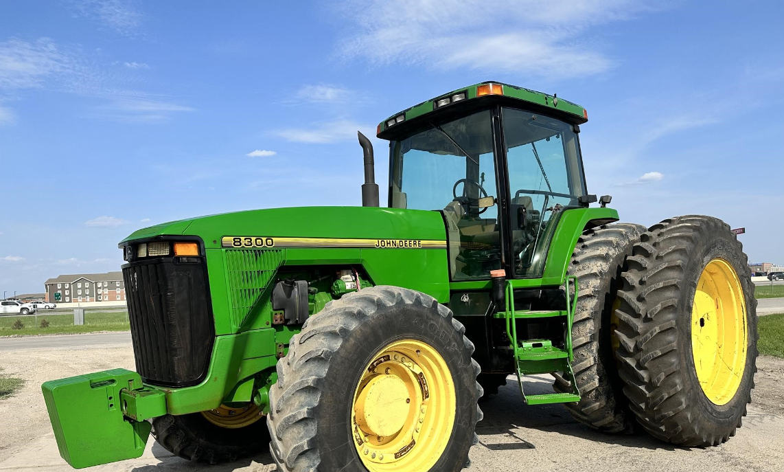 1999 John Deere 8300 Tractors 175 to 299 HP for Sale | Tractor Zoom