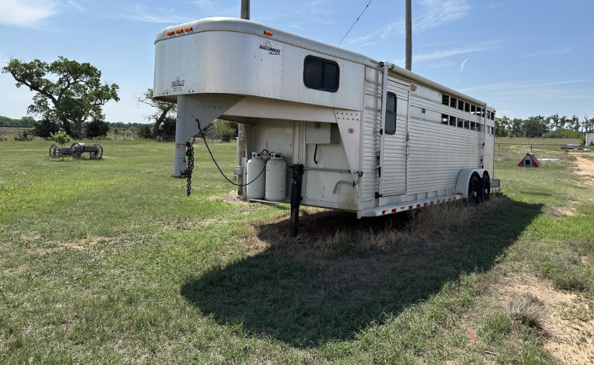 1999 Sooner 28 Ag Trailers Livestock Trailers for Sale | Tractor Zoom