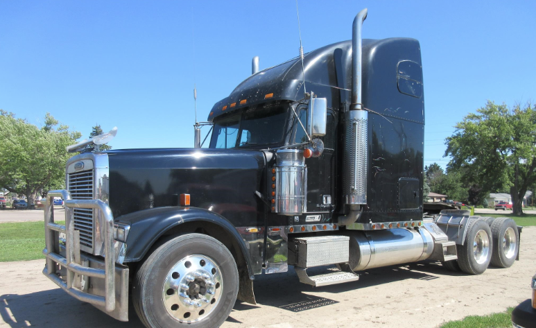 SOLD - 2000 Freightliner FLD132 Classic XL Other Equipment Trucks ...