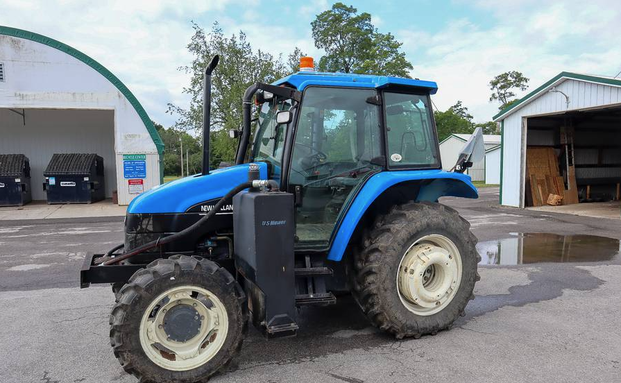 SOLD - 2000 New Holland TS90 Tractors 40 to 99 HP | Tractor Zoom