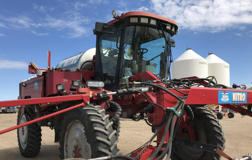 SOLD - 2003 Miller Nitro 2200HT Chemical Applicators Sprayers - Self ...