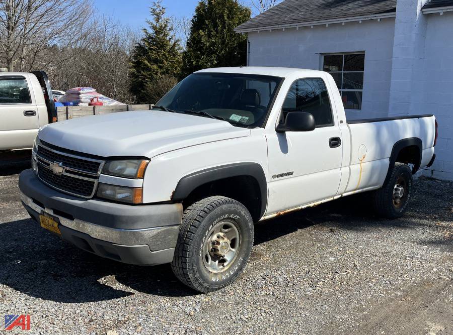2005 Chevrolet 2500 Other Equipment Vehicles for Sale | Tractor Zoom