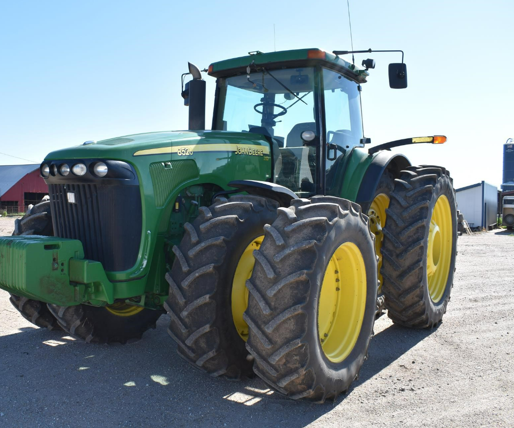 SOLD - 2005 John Deere 8520 Tractors 300 to 424 HP | Tractor Zoom