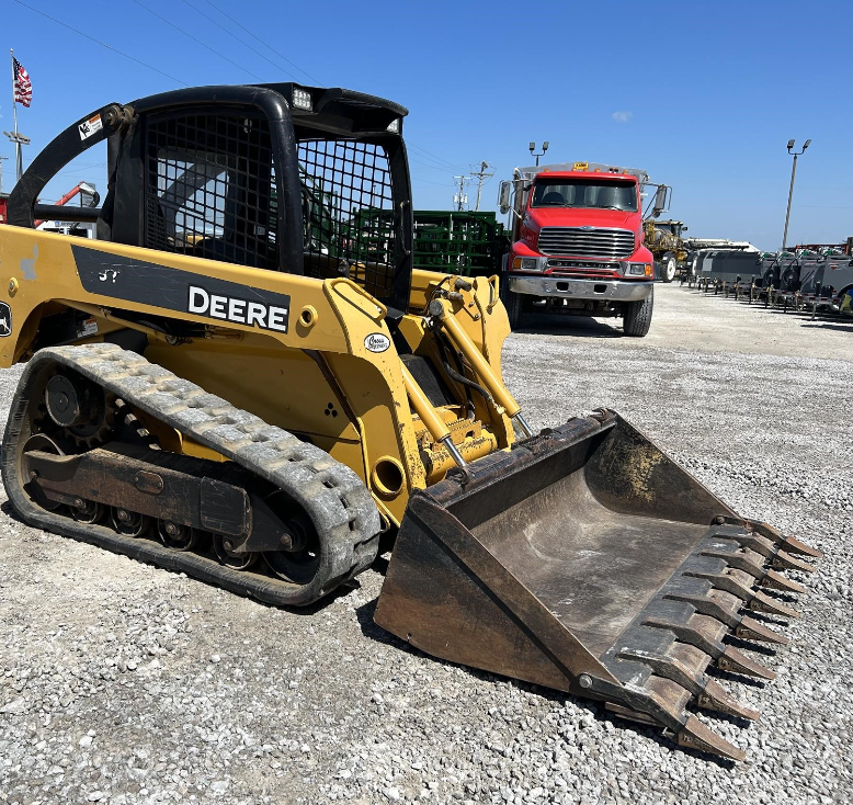 2005 John Deere CT322 Construction Skid Steers for Sale | Tractor Zoom