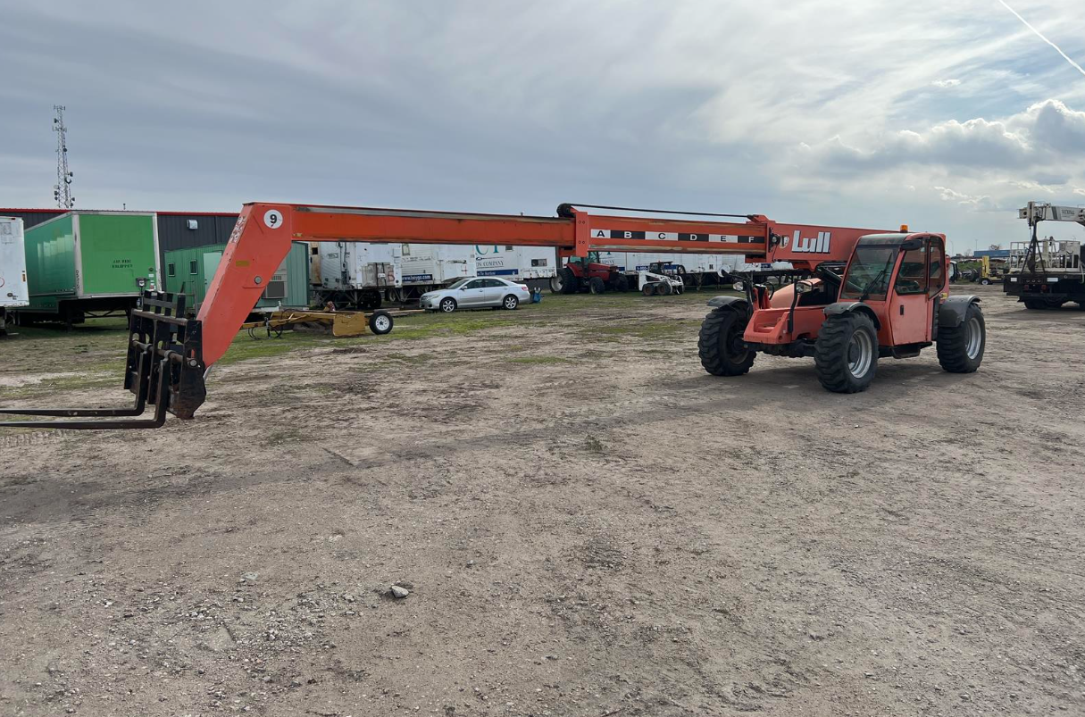 2007 Lull 944E-42 Construction For Sale with 5,568 Hrs | Tractor Zoom