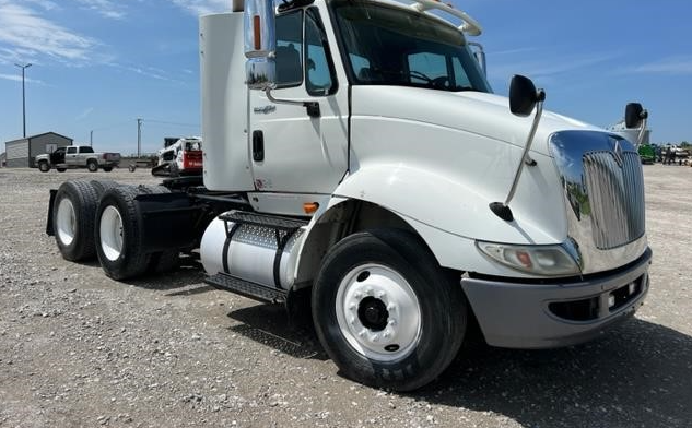 SOLD - 2008 International Transtar 8600 Other Equipment with 812,779 mi ...