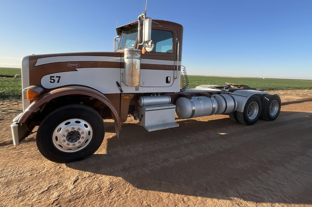 SOLD - 2008 Peterbilt 367 Other Equipment Trucks | Tractor Zoom