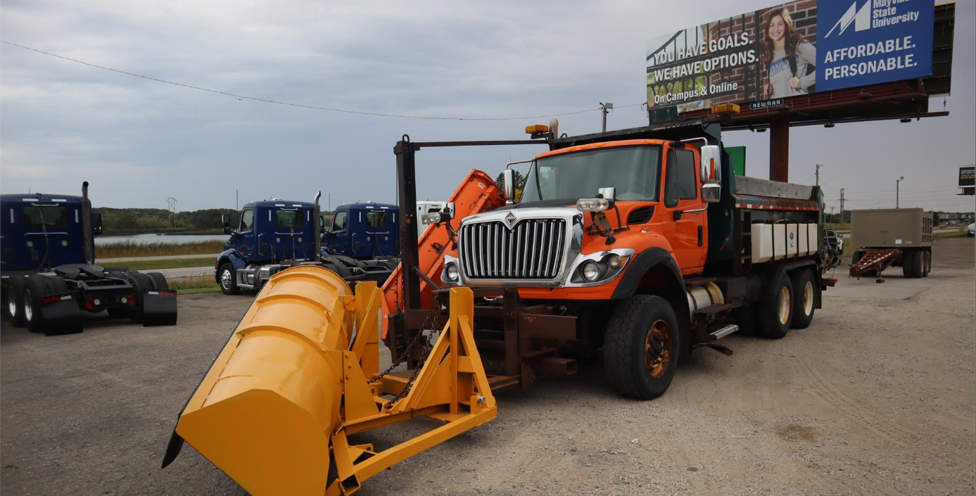 2009 International WorkStar 7600 Other Equipment Trucks for Sale ...