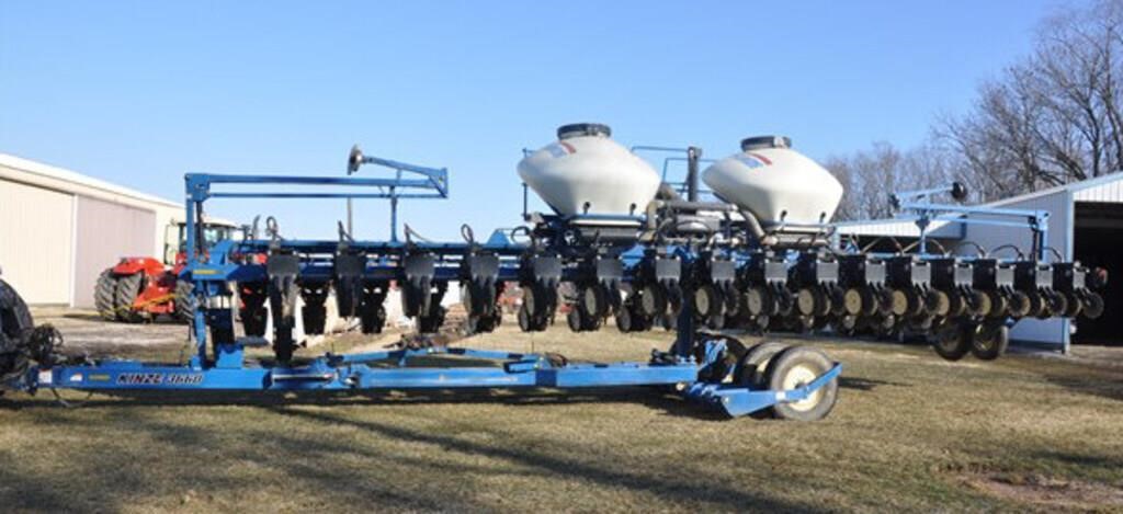 2009 Kinze 3660 Planting Planters for Sale | Tractor Zoom