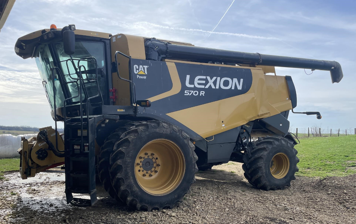 SOLD - 2010 CLAAS Lexion 570R Combines Class 8 | Tractor Zoom
