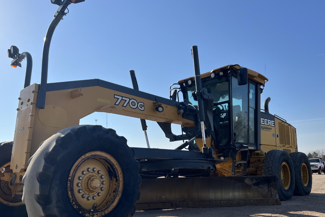 SOLD - 2011 John Deere 770G Construction with 12,778 Hrs | Tractor Zoom