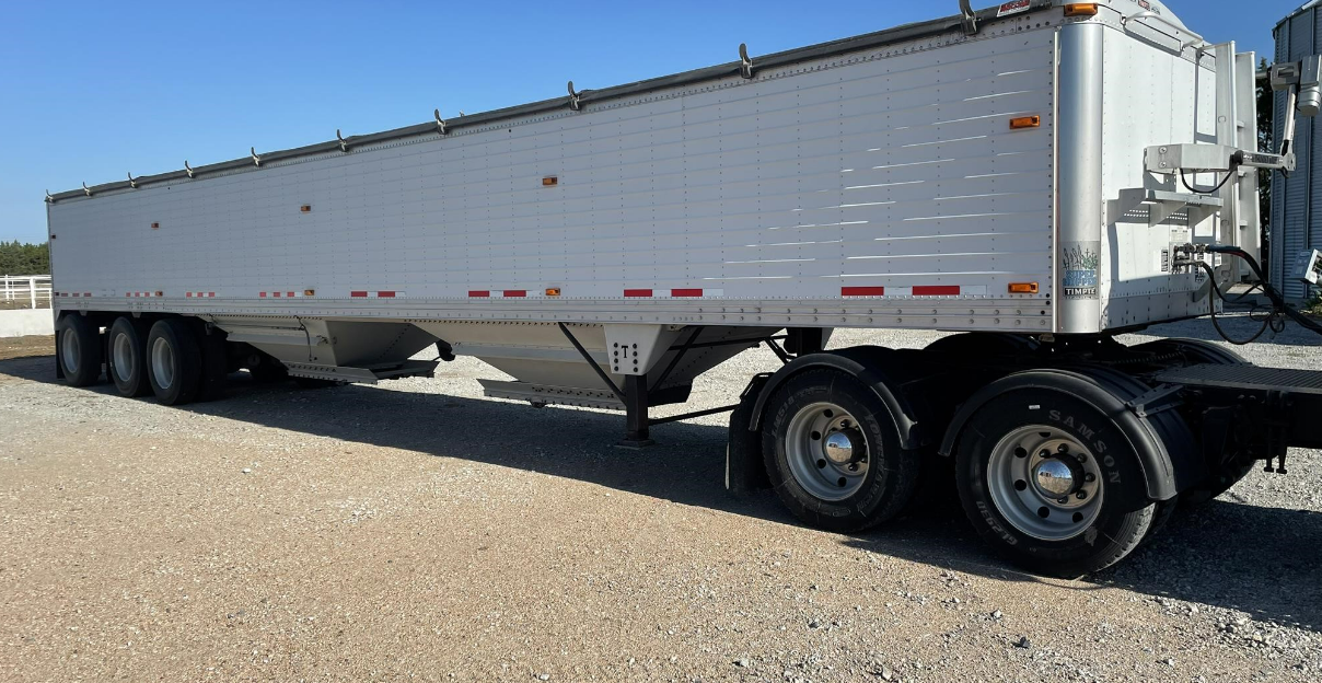 SOLD - 2011 Timpte Super Hopper Ag Trailers Material Handling | Tractor ...