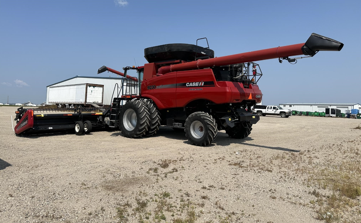 2014 Case IH 9230 Combines Class 9/10 for Sale | Tractor Zoom