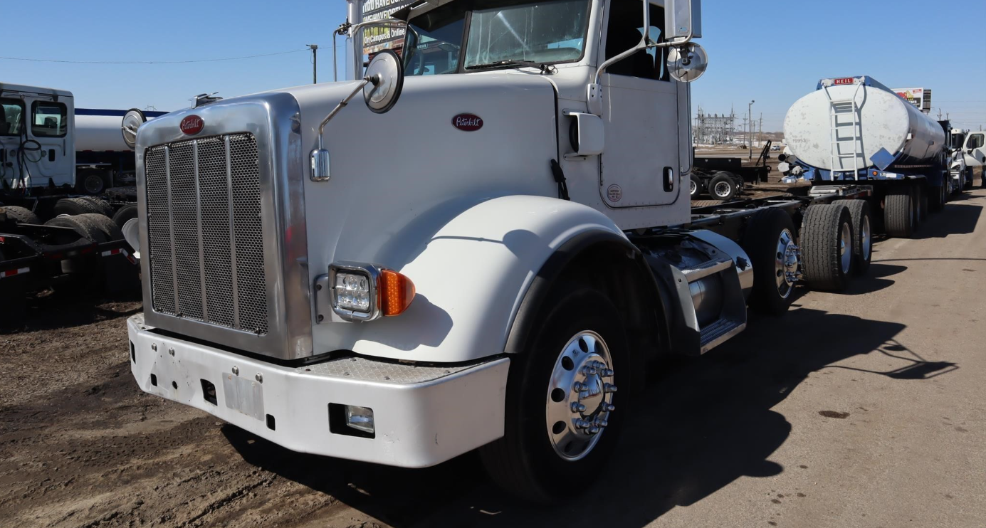 2014 Peterbilt 367 Other Equipment Trucks for Sale | Tractor Zoom