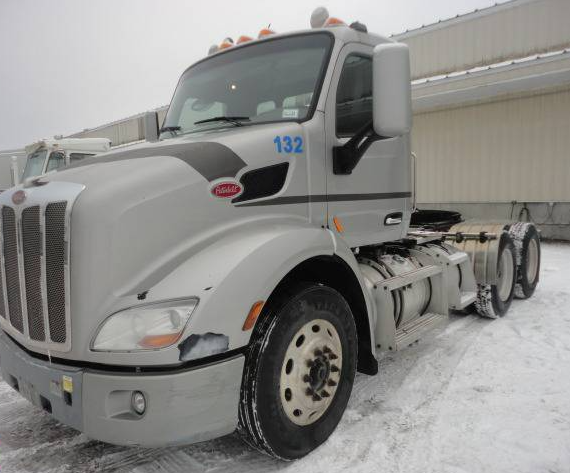 SOLD - 2014 Peterbilt 579 Other Equipment with 645,208 mi | Tractor Zoom