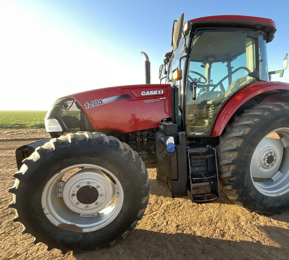 SOLD - 2015 Case IH Farmall 120A Tractors 100 to 174 HP | Tractor Zoom