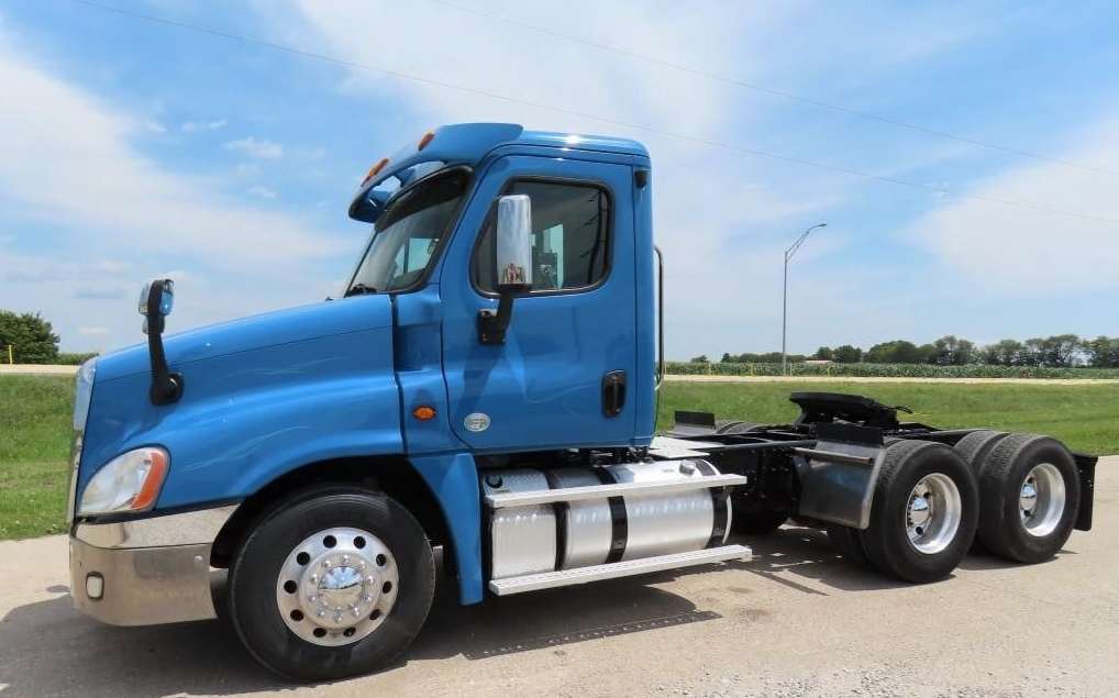 2015 Freightliner Cascadia 125 Other Equipment Trucks for Sale ...