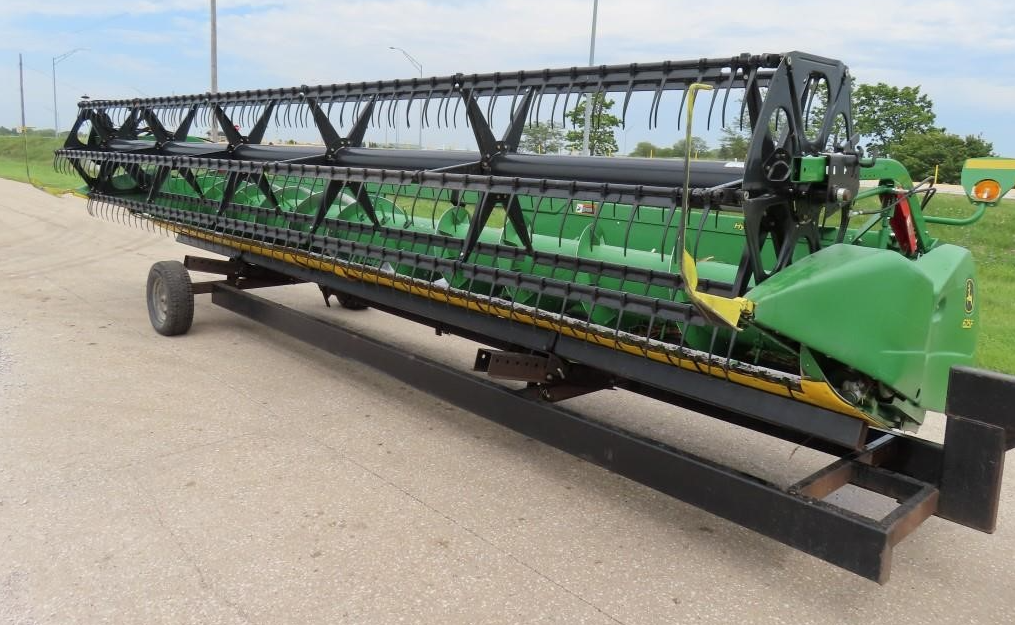 SOLD - 2015 John Deere 625F Harvesting with 25 ft | Tractor Zoom