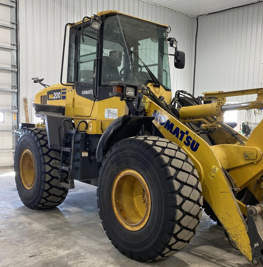 SOLD - 2016 Komatsu WA200 Construction Wheel Loaders | Tractor Zoom