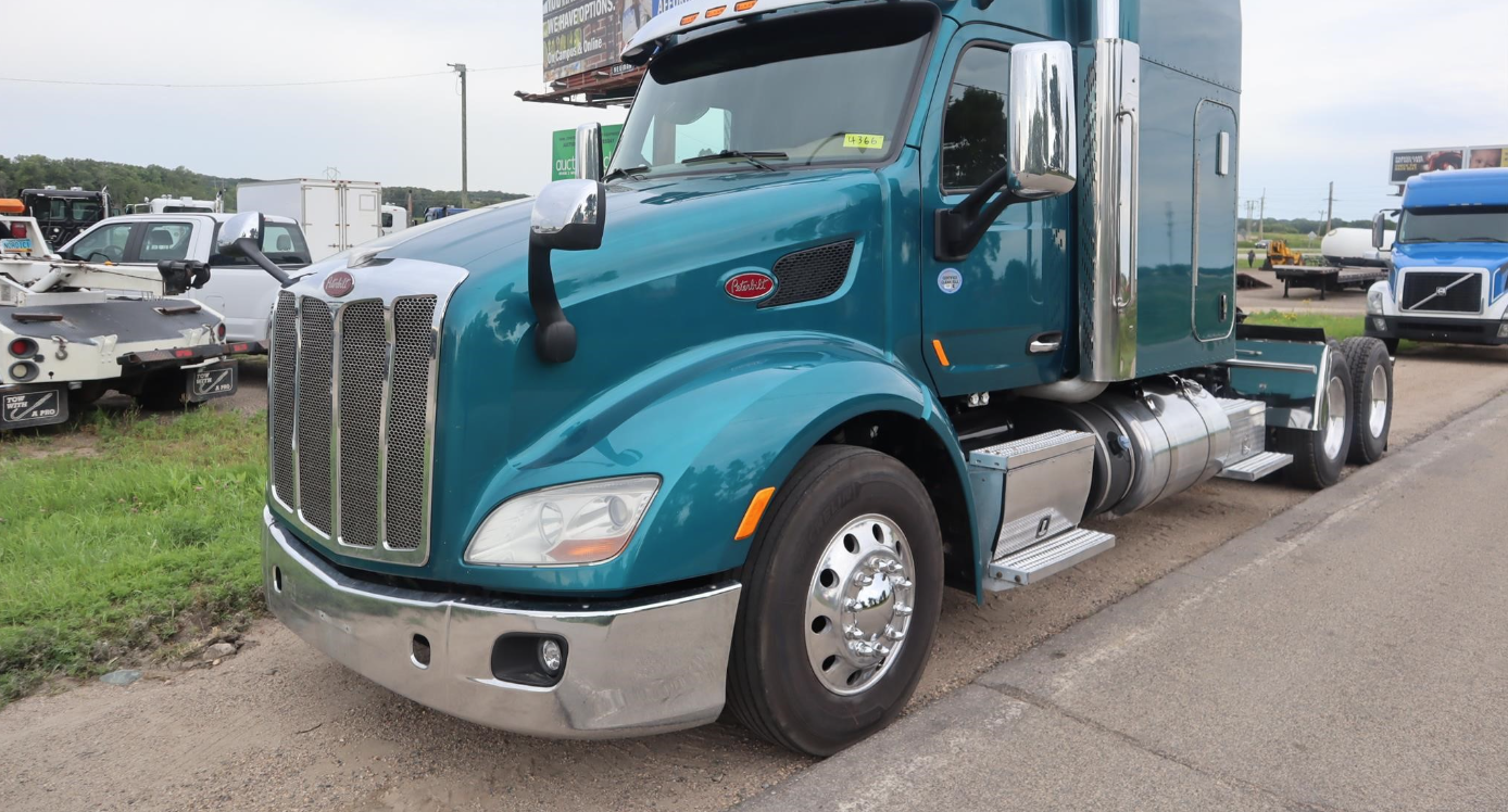 2017 Peterbilt 579 Other Equipment Trucks for Sale | Tractor Zoom