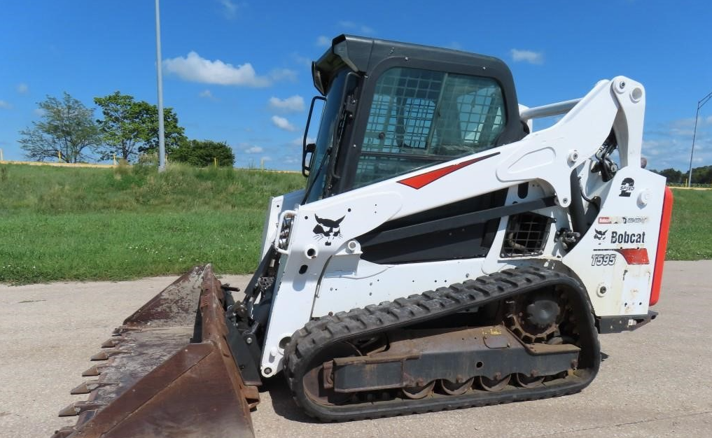 SOLD - 2018 Bobcat T595 Construction with 2,778 Hrs | Tractor Zoom