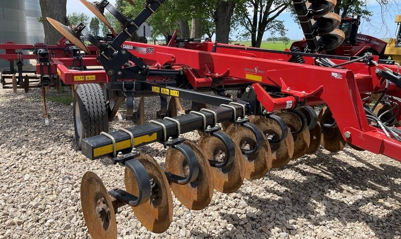 Case IH Ecolo-Tiger 875 Tillage Disk Rippers for Sale | Tractor Zoom