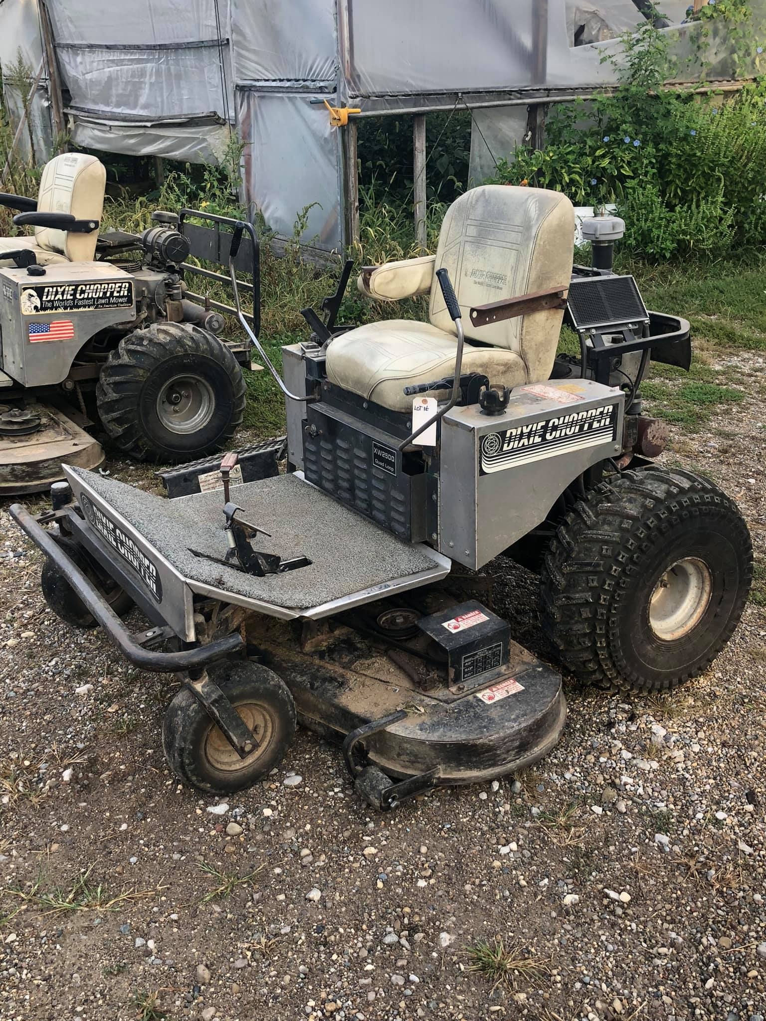 SOLD - Dixie Chopper XW2500 Other Equipment Turf | Tractor Zoom