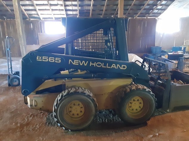 SOLD - New Holland LX565 Construction with --- Hrs | Tractor Zoom