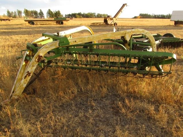 John Deere 858 Hay and Forage Hay - Rakes/Tedders for Sale | Tractor Zoom